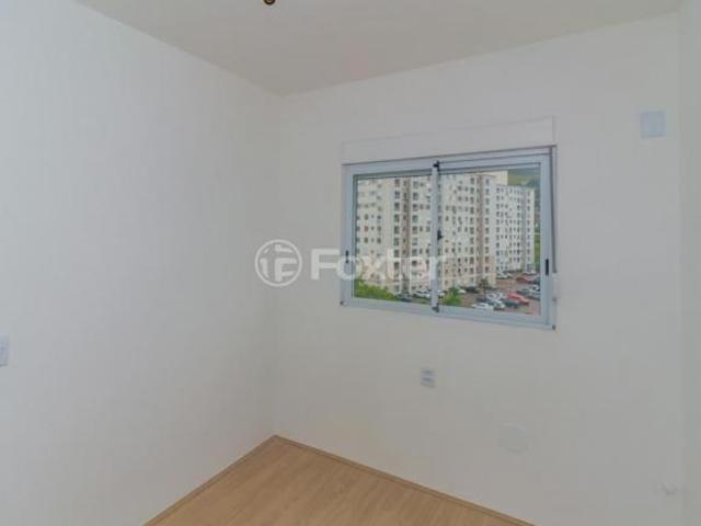 Apartamento, 2 dormitórios, 44.42 m², em Morro Santana