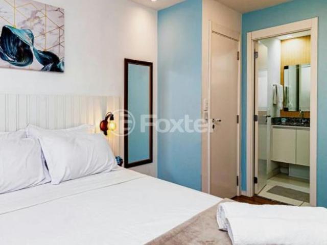 Apartamento, 2 dormitórios, 45 m², em Brás