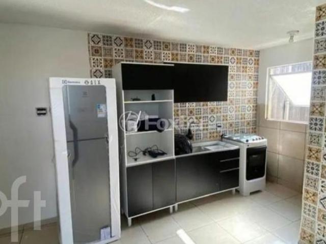 Apartamento, 2 dormitórios, 45 m², em Restinga