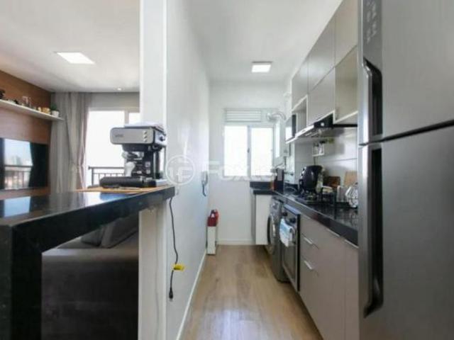 Apartamento, 2 dormitórios, 45 m², em Vila Taquari