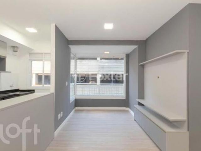 Apartamento, 2 dormitórios, 45.57 m², em Farrapos
