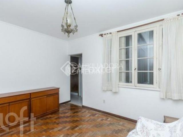 Apartamento, 2 dormitórios, 45.7 m², em Auxiliadora