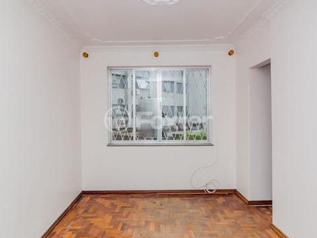 Apartamento, 2 dormitórios, 45.7 m², em Moinhos de Vento