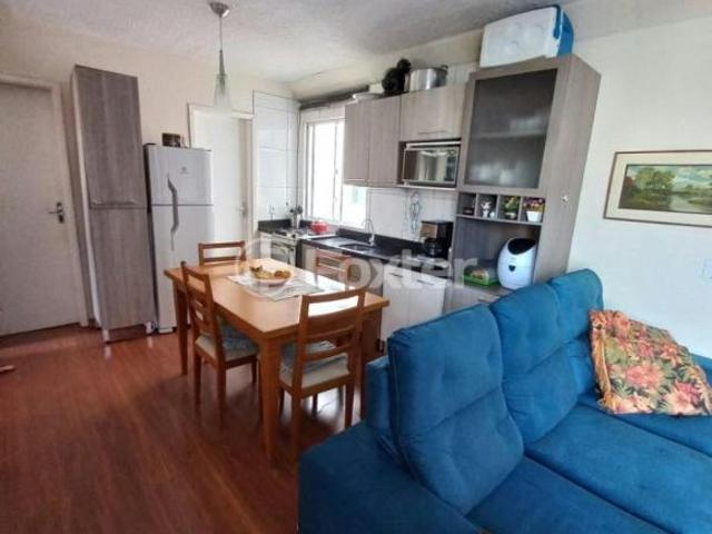 Apartamento, 2 dormitórios, 46 m², em Restinga