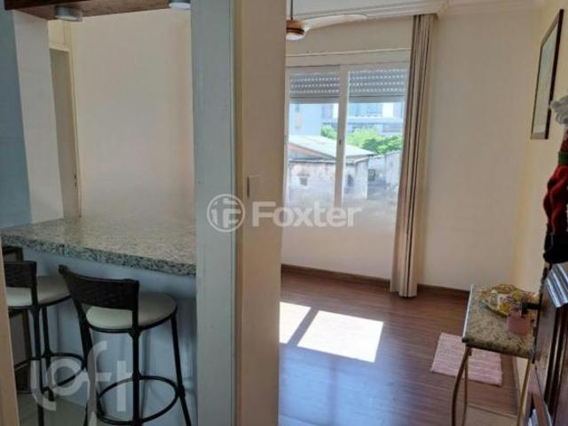 Apartamento, 2 dormitórios, 46.72 m², em Menino Deus