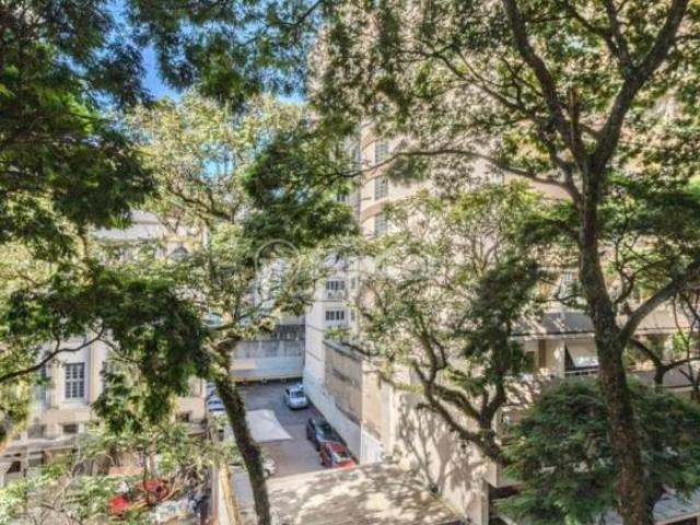 Apartamento, 2 dormitórios, 47 m², em Centro Histórico