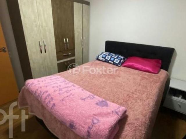 Apartamento, 2 dormitórios, 47 m², em São José