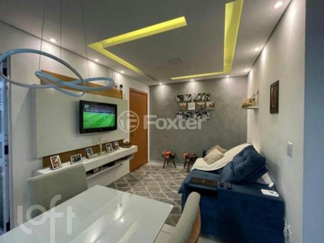 Apartamento, 2 dormitórios, 47.45 m², em Morro Santana