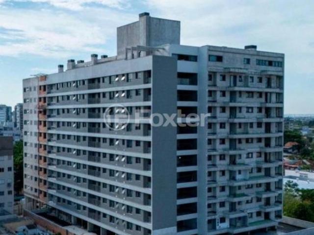 Apartamento, 2 dormitórios, 48 m², em Centro