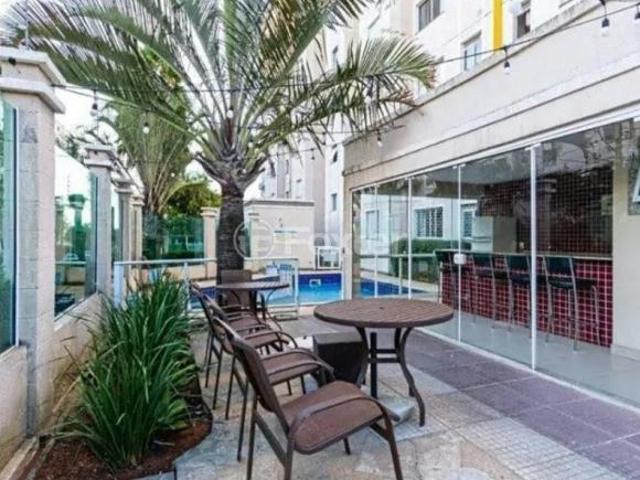 Apartamento, 2 dormitórios, 48 m², em Morro Santana