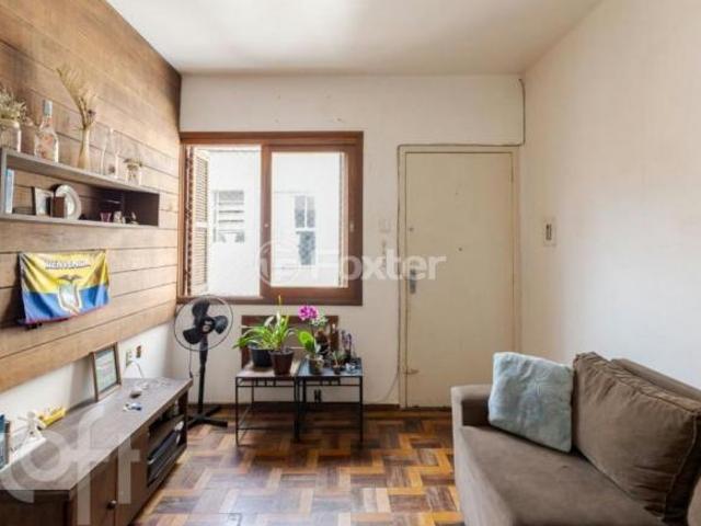 Apartamento, 2 dormitórios, 48.53 m², em Santana