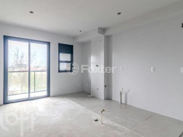 Apartamento, 2 dormitórios, 48.8 m², em Centro