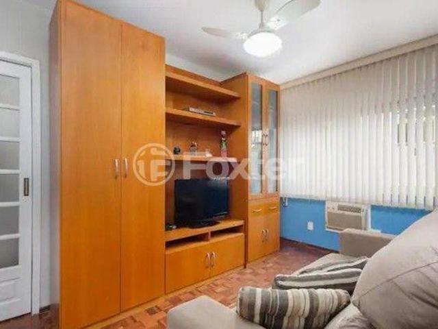 Apartamento, 2 dormitórios, 49 m², em Centro Histórico