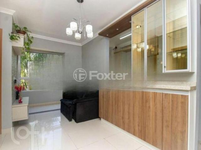 Apartamento, 2 dormitórios, 49 m², em Morro Santana