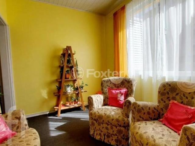 Apartamento, 2 dormitórios, 49 m², em Morro Santana