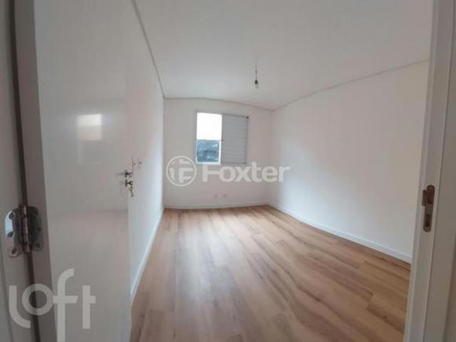 Apartamento, 2 dormitórios, 49 m², em Parque Fernanda