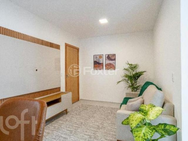 Apartamento, 2 dormitórios, 49.19 m², em Morro Santana