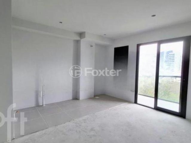 Apartamento, 2 dormitórios, 49.5 m², em Centro