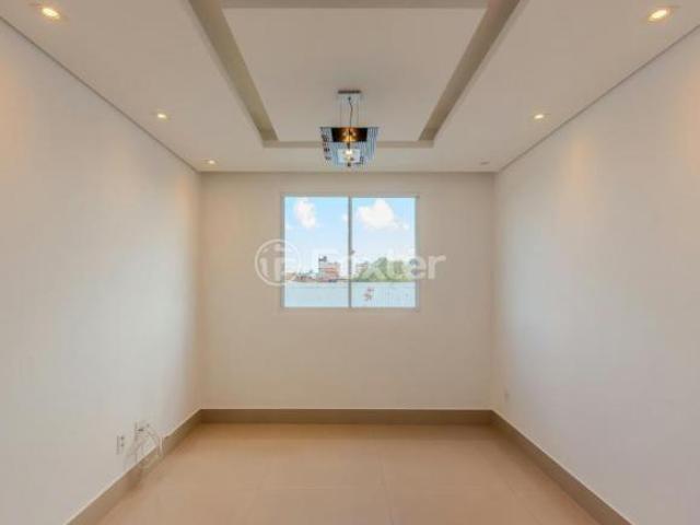 Apartamento, 2 dormitórios, 40 m², em Jardim João XXIII