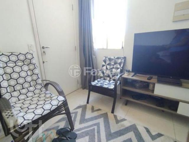 Apartamento, 2 dormitórios, 40 m², em Jardim Leopoldina