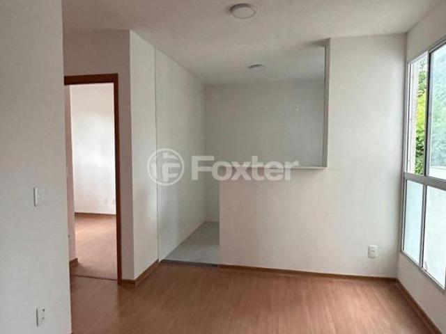 Apartamento, 2 dormitórios, 40 m², em Morro Santana