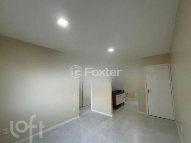 Apartamento, 2 dormitórios, 40.29 m², em Cavalhada