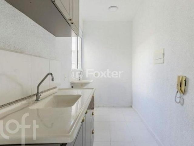 Apartamento, 2 dormitórios, 40.29 m², em Mário Quintana