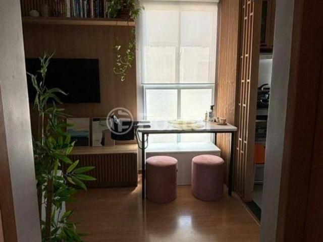 Apartamento, 2 dormitórios, 40.82 m², em Cavalhada