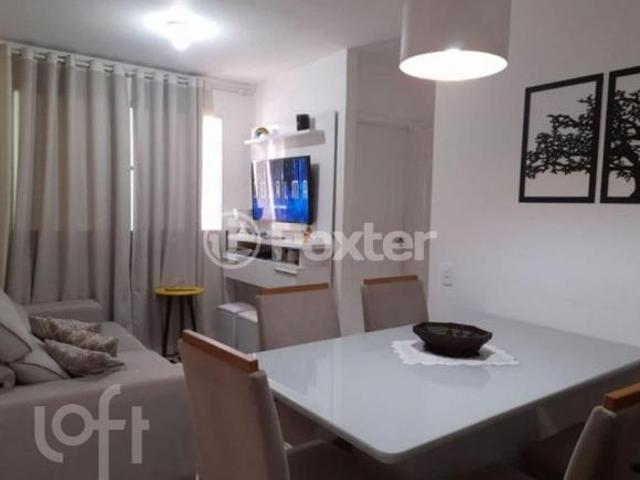 Apartamento, 2 dormitórios, 41 m², em Jardim do Lago
