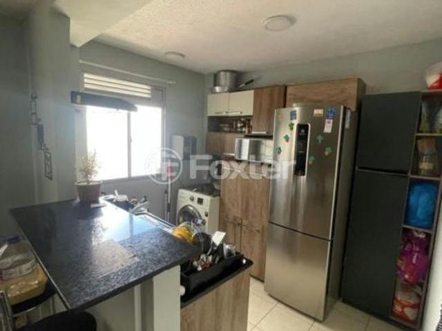 Apartamento, 2 dormitórios, 41 m², em São José
