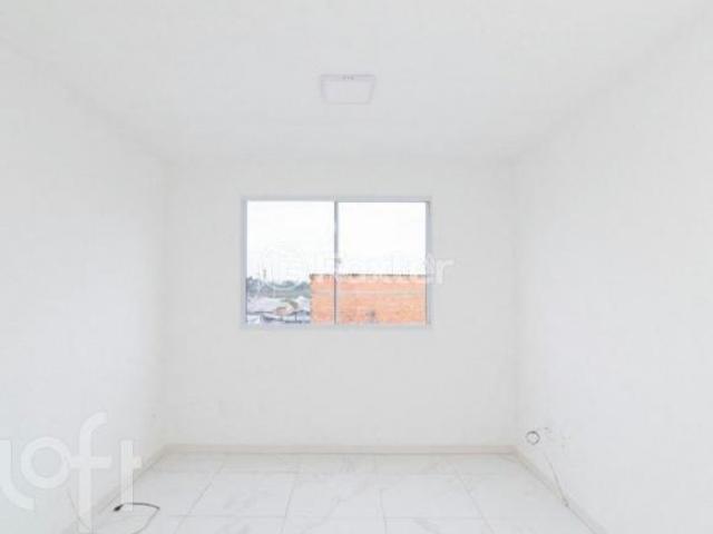 Apartamento, 2 dormitórios, 41.19 m², em Restinga