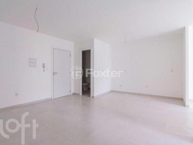 Apartamento, 2 dormitórios, 41.69 m², em Centro Histórico
