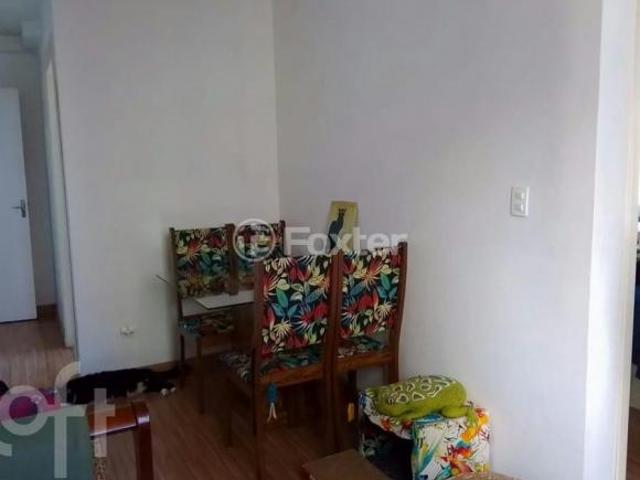 Apartamento, 2 dormitórios, 42 m², em Água Branca
