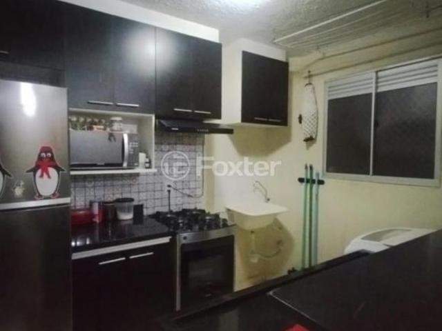 Apartamento, 2 dormitórios, 42 m², em Água Chata