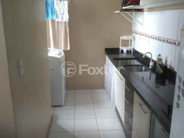 Apartamento, 2 dormitórios, 42 m², em Lomba do Pinheiro