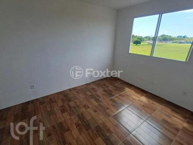 Apartamento, 2 dormitórios, 42 m², em São José