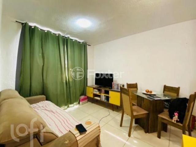 Apartamento, 2 dormitórios, 42 m², em São José