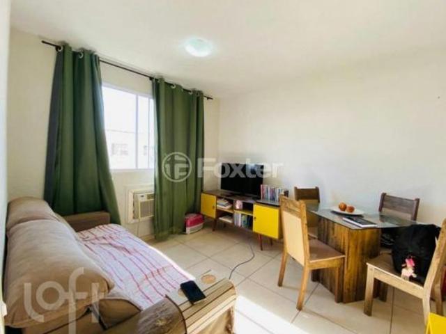 Apartamento, 2 dormitórios, 42 m², em São José