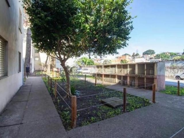 Apartamento, 2 dormitórios, 42 m², em Parque Santa Rita