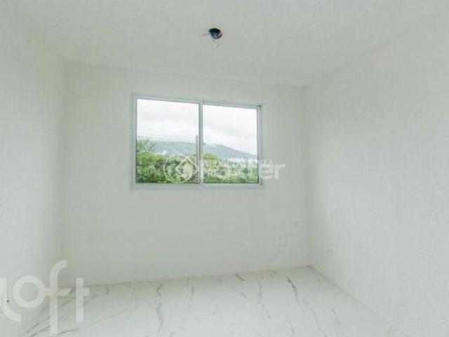 Apartamento, 2 dormitórios, 42 m², em Passo das Pedras