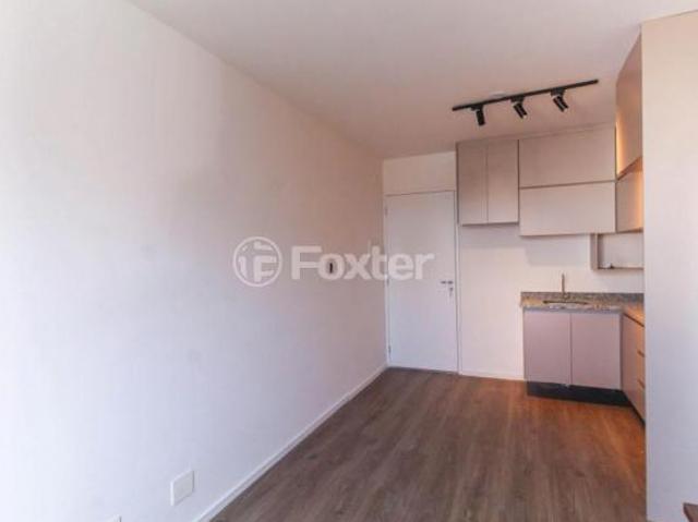 Apartamento, 2 dormitórios, 43 m², em Brás