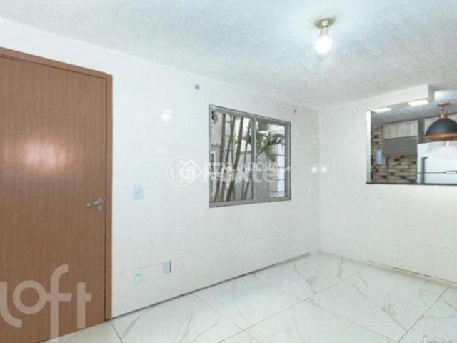 Apartamento, 2 dormitórios, 43 m², em Igara