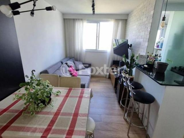 Apartamento, 2 dormitórios, 43 m², em Jardim Íris