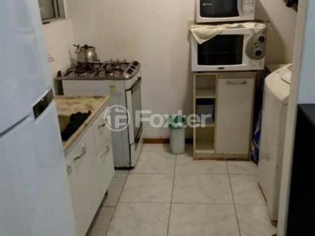 Apartamento, 2 dormitórios, 43 m², em Partenon