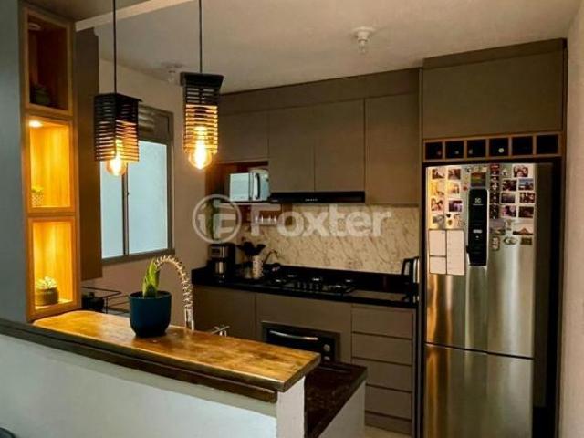 Apartamento, 2 dormitórios, 43 m², em Passo das Pedras