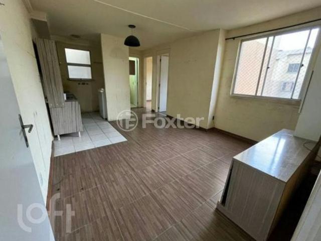 Apartamento, 2 dormitórios, 43.17 m², em Vila Nova
