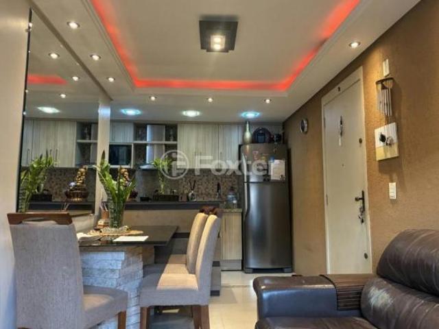 Apartamento, 2 dormitórios, 43.36 m², em Morro Santana