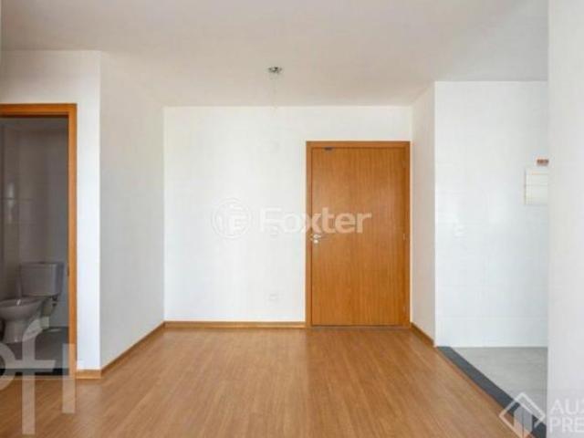Apartamento, 2 dormitórios, 43.96 m², em Humaitá