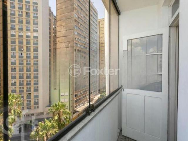 Apartamento, 2 dormitórios, 54 m², em Centro Histórico