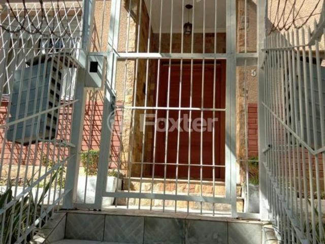 Apartamento, 2 dormitórios, 54 m², em São Sebastião